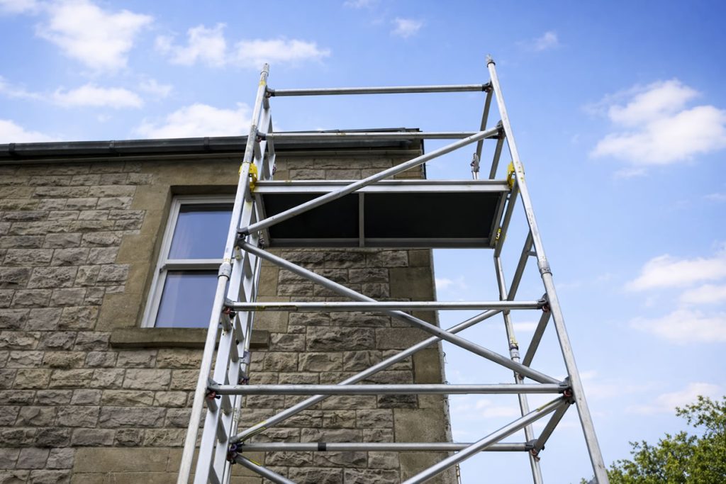 Do You Need Scaffolding for This Repair? When and Why